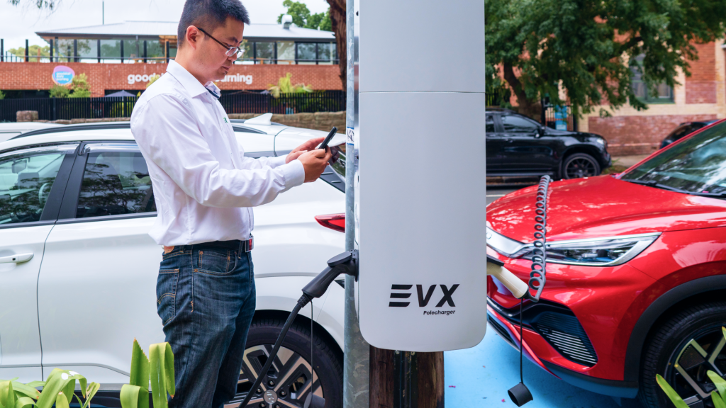 Electric Vehicles vs Hybrids: Which One Is Best For You? - EVX - Powering Positive Energy